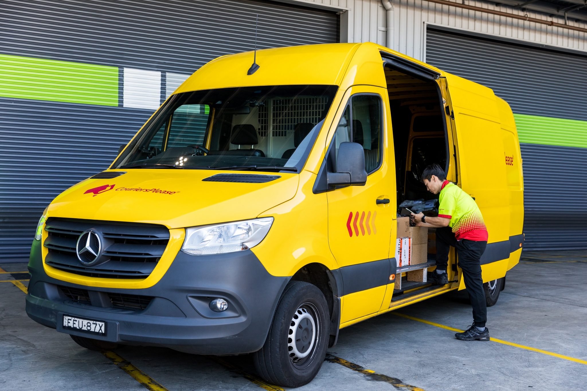 CouriersPlease sets goal of being carbon neutral by 2025 - retailbiz